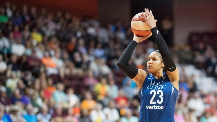Top 10 Best WNBA Players Of All Time Ranked | sportinglad