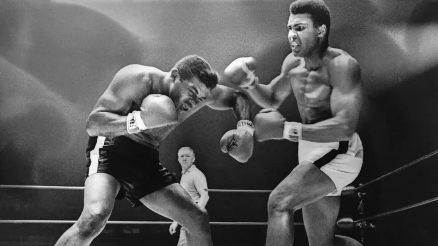 Top 10 Most Memorable Boxing Fights of All Time | sportinglad