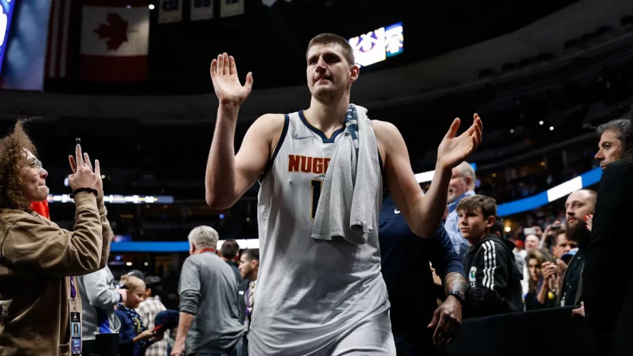 A Mavs-Nuggets game saw NBA history made by Nikola Jokic | sportinglad