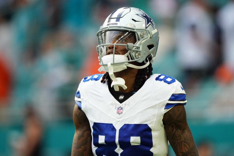 Cowboys Equipment Team Clinches NFL Award | sportinglad