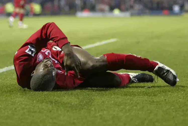 10 Worst Injuries in Football History Ever | sportinglad